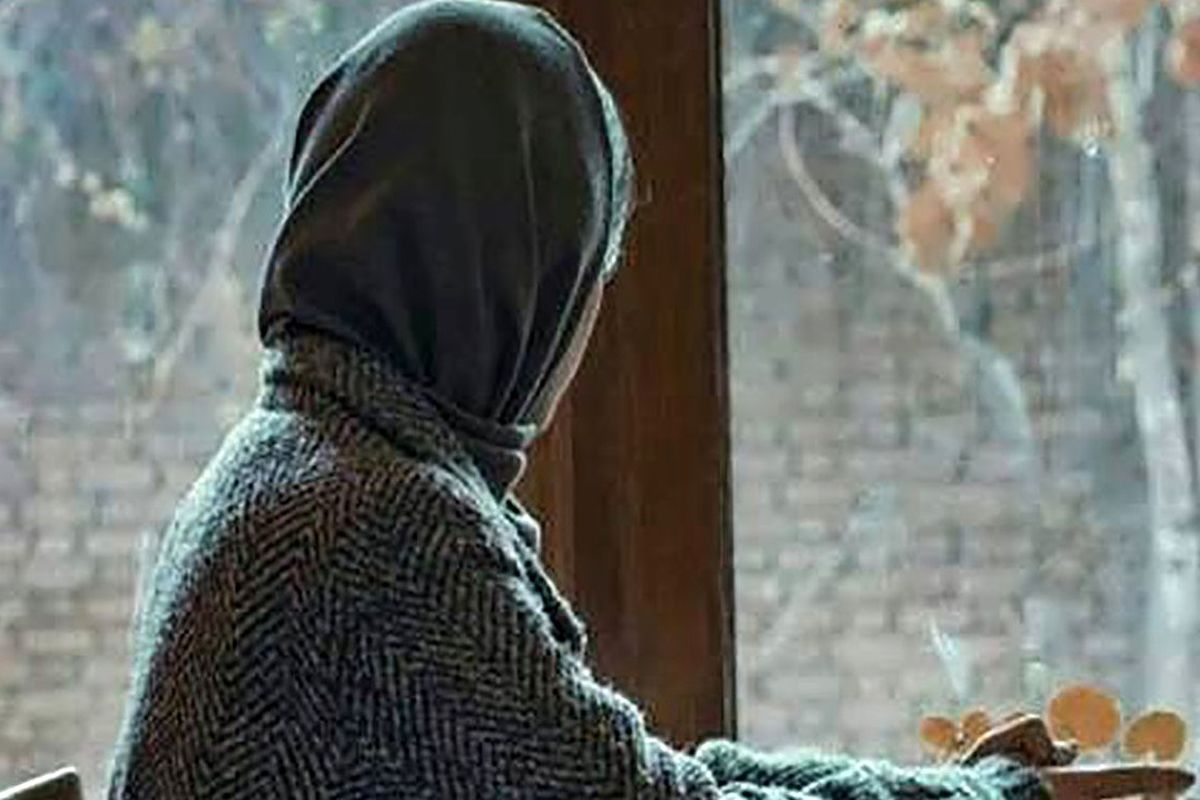 سرگذشت سیاه زن 27 سالهای که کارتنخواب شد